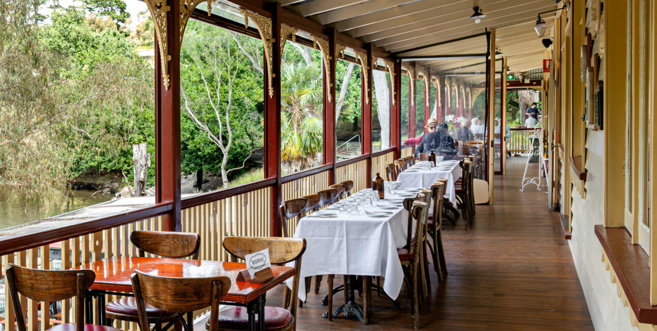 Dine at Fairfield Park: Classic Meals & Fresh Scones by the Yarra